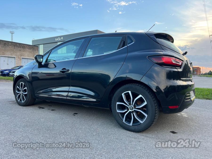 Melns Renault Clio 2018 Narva, ar dzinēja tilpumu 0.90 L un nobraukumu 150 tūkst. km par 4999 €, foto 13 vietnē AUTOMOTO.COM.LV