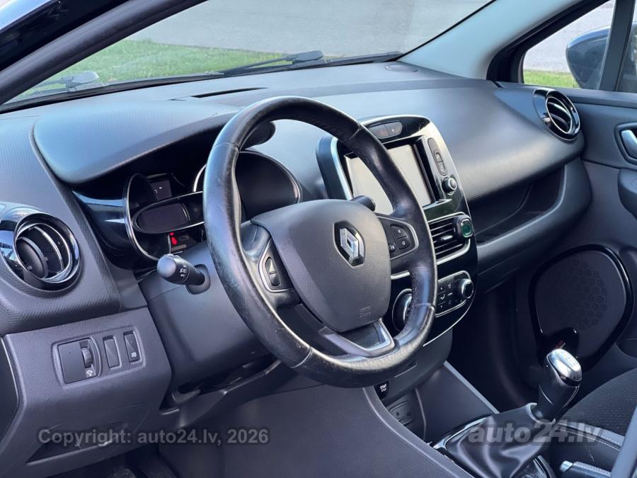 Melns Renault Clio 2018 Narva, ar dzinēja tilpumu 0.90 L un nobraukumu 150 tūkst. km par 4999 €, foto 25 vietnē AUTOMOTO.COM.LV