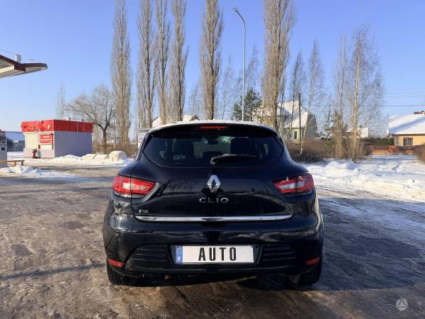 Black Renault Clio 2019 in Taurage, with an engine capacity of 0.90 L and mileage of 170 thousand km for 4999 €, photo 10 on AUTOMOTO.COM.LV