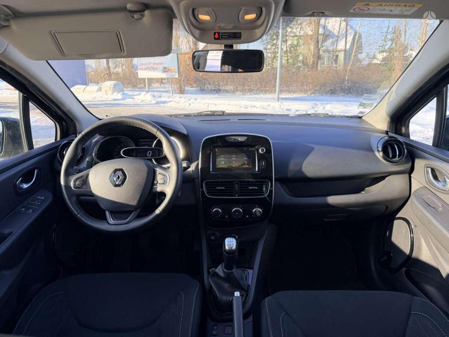 Black Renault Clio 2019 in Taurage, with an engine capacity of 0.90 L and mileage of 170 thousand km for 4999 €, photo 27 on AUTOMOTO.COM.LV
