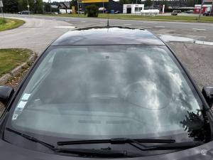 Black Renault Clio 2019 in Taurage, with an engine capacity of 0.90 L and mileage of 170 thousand km for 4999 €, photo 7 on AUTOMOTO.COM.LV