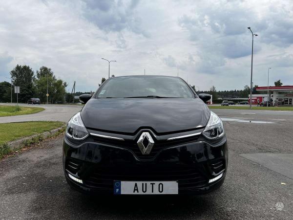 Black Renault Clio 2019 in Taurage, with an engine capacity of 0.90 L and mileage of 170 thousand km for 4999 €, photo 2 on AUTOMOTO.COM.LV