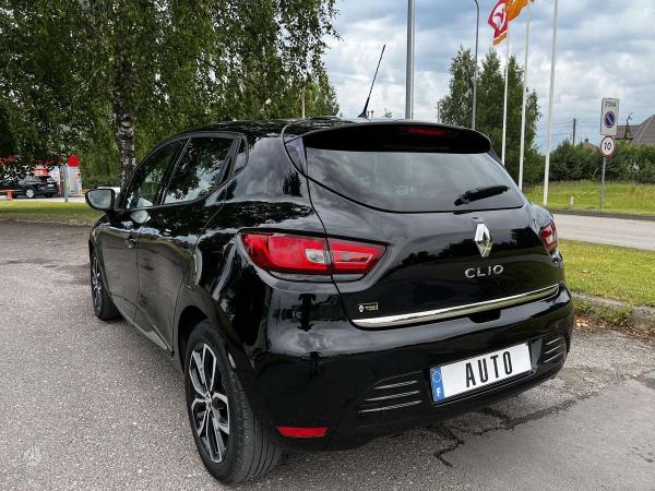 Black Renault Clio 2019 in Taurage, with an engine capacity of 0.90 L and mileage of 170 thousand km for 4999 €, photo 9 on AUTOMOTO.COM.LV