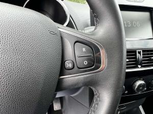 Black Renault Clio 2019 in Taurage, with an engine capacity of 0.90 L and mileage of 170 thousand km for 4999 €, photo 17 on AUTOMOTO.COM.LV