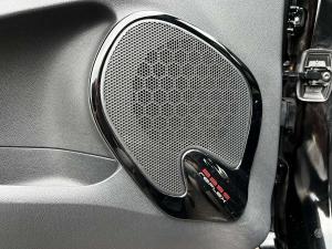 Black Renault Clio 2019 in Taurage, with an engine capacity of 0.90 L and mileage of 170 thousand km for 4999 €, photo 20 on AUTOMOTO.COM.LV