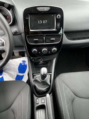 Melns Renault Clio 2019 Tauragė, ar dzinēja tilpumu 0.90 L un nobraukumu 170 tūkst. km par 4699 €, foto 22 vietnē AUTOMOTO.COM.LV