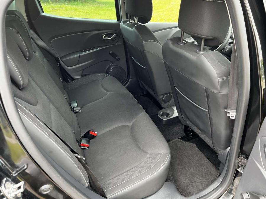 Melns Renault Clio 2019 Tauragė, ar dzinēja tilpumu 0.90 L un nobraukumu 170 tūkst. km par 4699 €, foto 30 vietnē AUTOMOTO.COM.LV