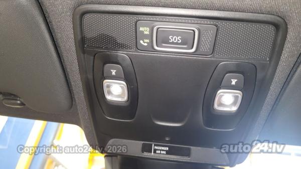 Melns Renault Clio 2020 Pērnava, ar dzinēja tilpumu 1.00 L un nobraukumu 92 tūkst. km par 9400 €, foto 11 vietnē AUTOMOTO.COM.LV