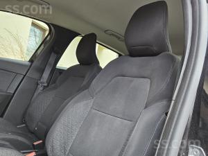 Melns Renault Clio 2021 Rīga, ar dzinēja tilpumu 1.60 L un nobraukumu 115 tūkst. km par 12700 €, foto 13 vietnē AUTOMOTO.COM.LV