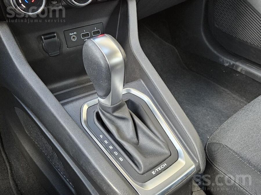 Melns Renault Clio 2021 Rīga, ar dzinēja tilpumu 1.60 L un nobraukumu 115 tūkst. km par 12700 €, foto 27 vietnē AUTOMOTO.COM.LV