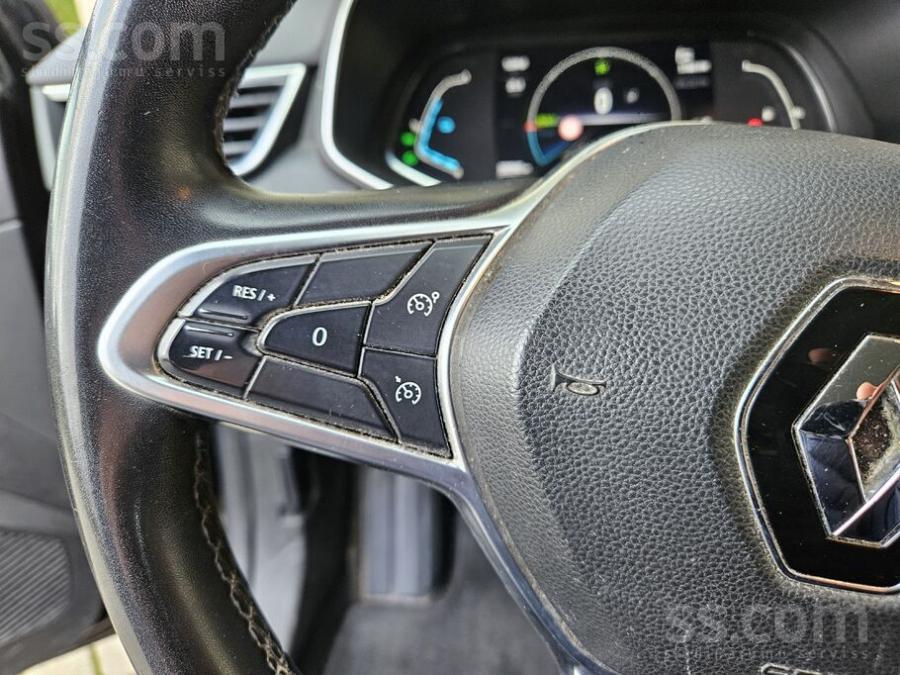Melns Renault Clio 2021 Rīga, ar dzinēja tilpumu 1.60 L un nobraukumu 115 tūkst. km par 12700 €, foto 30 vietnē AUTOMOTO.COM.LV
