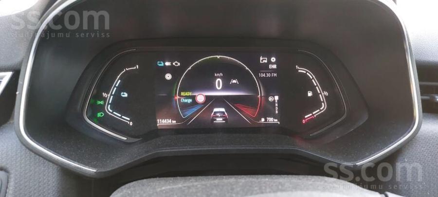 Melns Renault Clio 2021 Rīga, ar dzinēja tilpumu 1.60 L un nobraukumu 115 tūkst. km par 12700 €, foto 32 vietnē AUTOMOTO.COM.LV