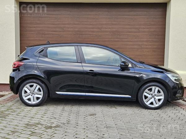 Melns Renault Clio 2021 Rīga, ar dzinēja tilpumu 1.60 L un nobraukumu 115 tūkst. km par 12700 €, foto 5 vietnē AUTOMOTO.COM.LV