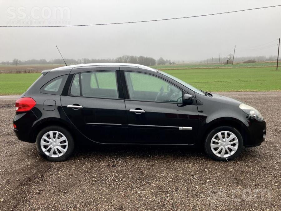 Melns Renault Clio 2010 Talsi, ar dzinēja tilpumu 1.20 L un nobraukumu 95 tūkst. km par 4999 €, foto 3 vietnē AUTOMOTO.COM.LV