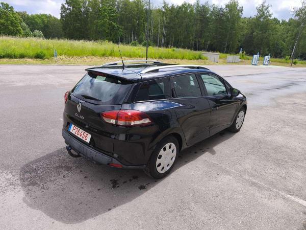 Black Renault Clio 2014 in Kaunas, with an engine capacity of 1.50 L and mileage of 248 thousand km for 3450 €, photo 4 on AUTOMOTO.COM.LV