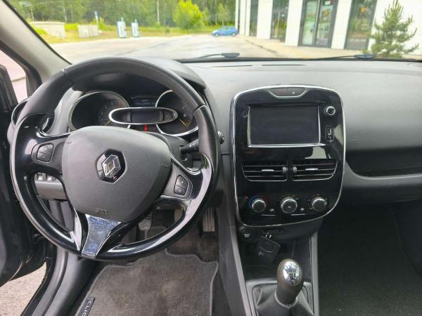 Black Renault Clio 2014 in Kaunas, with an engine capacity of 1.50 L and mileage of 248 thousand km for 3450 €, photo 7 on AUTOMOTO.COM.LV