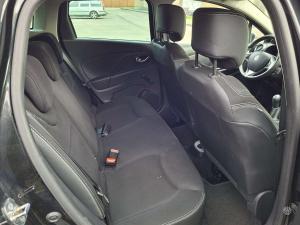 Black Renault Clio 2015 in Ukmerge, with an engine capacity of 1.50 L and mileage of 261 thousand km for 3650 €, photo 11 on AUTOMOTO.COM.LV
