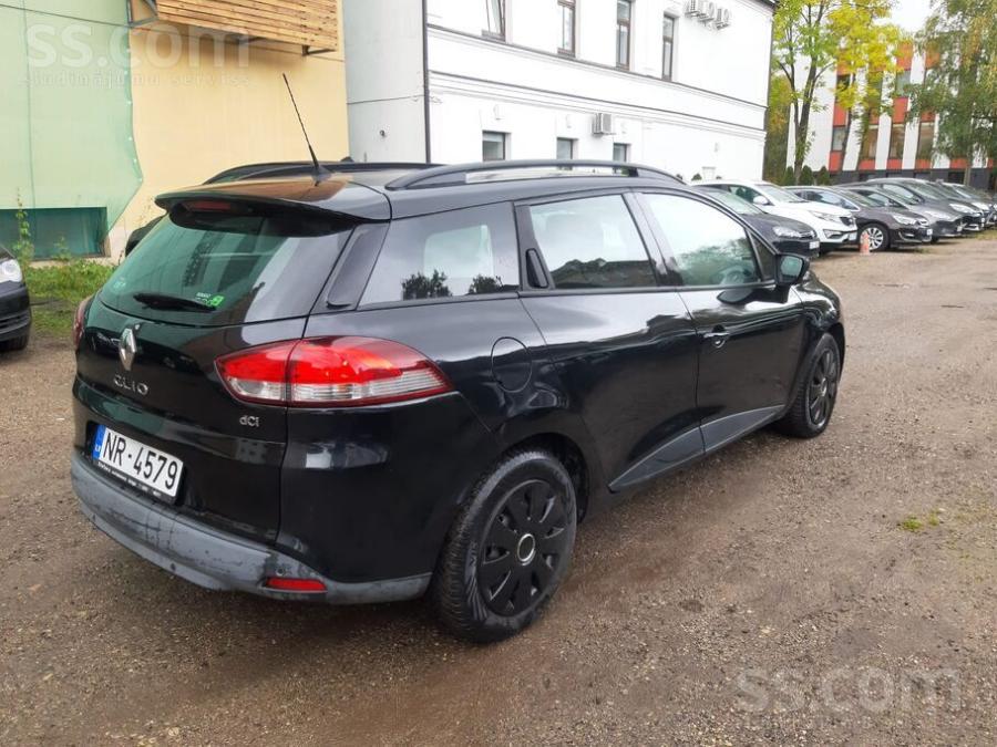 Melns Renault Clio 2016 Daugavpils, ar dzinēja tilpumu 1.50 L un nobraukumu 0 tūkst. km par 5650 €, foto 5 vietnē AUTOMOTO.COM.LV