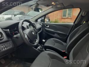 Melns Renault Clio 2016 Daugavpils, ar dzinēja tilpumu 1.50 L un nobraukumu 0 tūkst. km par 5650 €, foto 10 vietnē AUTOMOTO.COM.LV