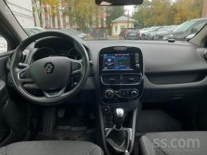 Melns Renault Clio 2016 Daugavpils, ar dzinēja tilpumu 1.50 L un nobraukumu 0 tūkst. km par 5650 €, foto 18 vietnē AUTOMOTO.COM.LV