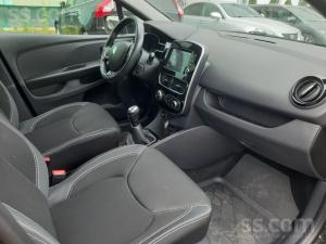 Melns Renault Clio 2016 Daugavpils, ar dzinēja tilpumu 1.50 L un nobraukumu 0 tūkst. km par 5650 €, foto 20 vietnē AUTOMOTO.COM.LV