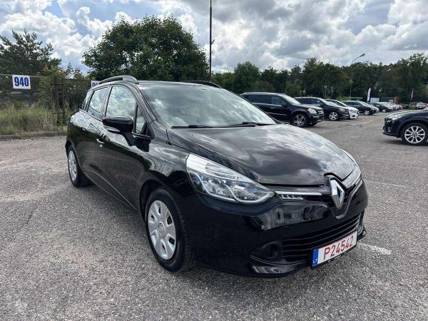 Melns Renault Clio 2016 Alīta, ar dzinēja tilpumu 1.46 L un nobraukumu 300 tūkst. km par 3900 €, foto 3 vietnē AUTOMOTO.COM.LV