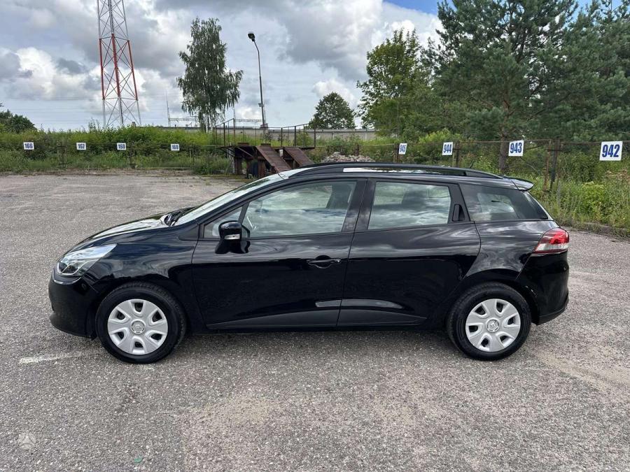 Melns Renault Clio 2016 Alīta, ar dzinēja tilpumu 1.46 L un nobraukumu 300 tūkst. km par 3900 €, foto 9 vietnē AUTOMOTO.COM.LV