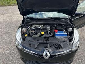 Melns Renault Clio 2016 Alīta, ar dzinēja tilpumu 1.46 L un nobraukumu 300 tūkst. km par 3900 €, foto 16 vietnē AUTOMOTO.COM.LV