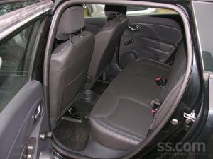 Melns Renault Clio 2016 Rīga, ar dzinēja tilpumu 1.50 L un nobraukumu 218 tūkst. km par 6250 €, foto 9 vietnē AUTOMOTO.COM.LV