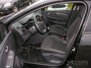 Melns Renault Clio 2016 Rīga, ar dzinēja tilpumu 1.50 L un nobraukumu 218 tūkst. km par 6250 €, foto 10 vietnē AUTOMOTO.COM.LV