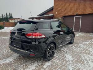 Black Renault Clio 2018 in Pakruojis, with an engine capacity of 0.90 L and mileage of 136 thousand km for 5250 €, photo 3 on AUTOMOTO.COM.LV