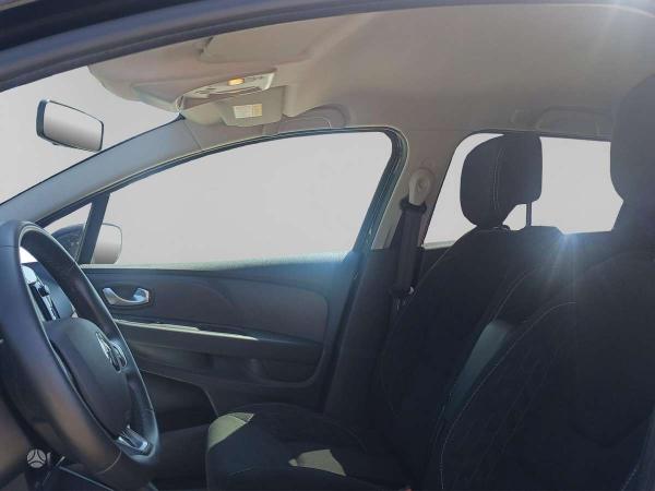 Black Renault Clio 2019 in Vilnius, with an engine capacity of 1.00 L and mileage of 203 thousand km for 6590 €, photo 9 on AUTOMOTO.COM.LV