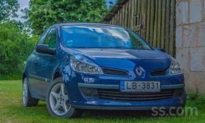 Zils Renault Clio 2007 Rīga, ar dzinēja tilpumu 1.50 L un nobraukumu 270 tūkst. km par 1600 €, foto  vietnē AUTOMOTO.COM.LV