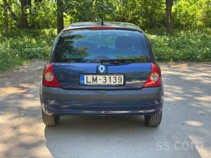 Zils Renault Clio 2001 Rīga, ar dzinēja tilpumu 1.30 L un nobraukumu 0 tūkst. km par 1499 €, foto 5 vietnē AUTOMOTO.COM.LV