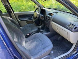 Zils Renault Clio 2001 Rīga, ar dzinēja tilpumu 1.30 L un nobraukumu 0 tūkst. km par 1499 €, foto 17 vietnē AUTOMOTO.COM.LV