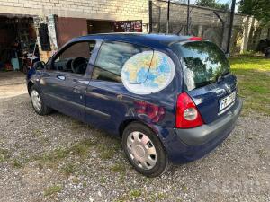 Blue Renault Clio 2005 in Riga, with an engine capacity of 1.20 L and mileage of 204 thousand km for 1200 €, photo 5 on AUTOMOTO.COM.LV