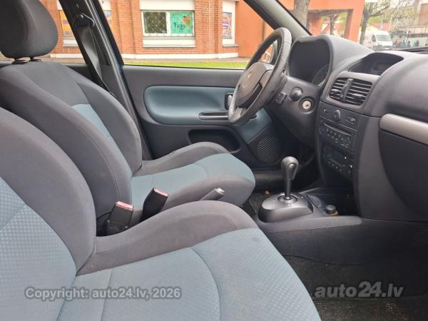 Zils Renault Clio 2005 Tallina, ar dzinēja tilpumu 1.10 L un nobraukumu 160 tūkst. km par 1399 €, foto 5 vietnē AUTOMOTO.COM.LV