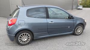 Zils Renault Clio 2005 Tallina, ar dzinēja tilpumu 1.40 L un nobraukumu 191 tūkst. km par 1250 €, foto 4 vietnē AUTOMOTO.COM.LV