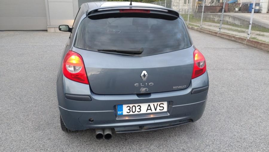 Zils Renault Clio 2005 Tallina, ar dzinēja tilpumu 1.40 L un nobraukumu 191 tūkst. km par 1250 €, foto 11 vietnē AUTOMOTO.COM.LV