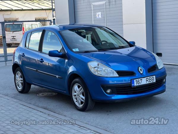 Zils Renault Clio 2006 Narva, ar dzinēja tilpumu 1.10 L un nobraukumu 169 tūkst. km par 1499 €, foto 7 vietnē AUTOMOTO.COM.LV