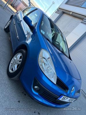 Zils Renault Clio 2006 Narva, ar dzinēja tilpumu 1.10 L un nobraukumu 169 tūkst. km par 1499 €, foto 17 vietnē AUTOMOTO.COM.LV