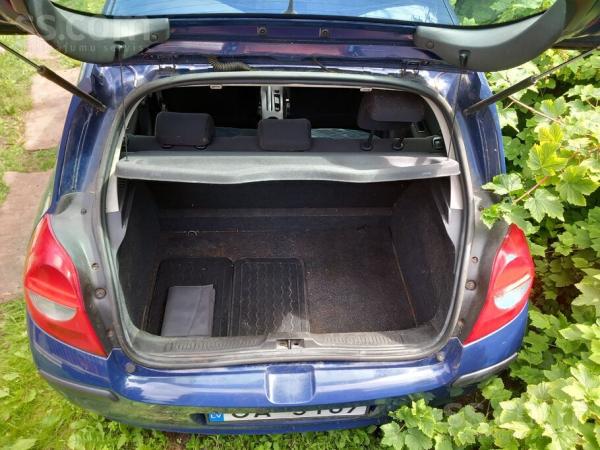 Zils Renault Clio 2006 Talsi, ar dzinēja tilpumu 1.50 L un nobraukumu 276 tūkst. km par 290 €, foto 4 vietnē AUTOMOTO.COM.LV