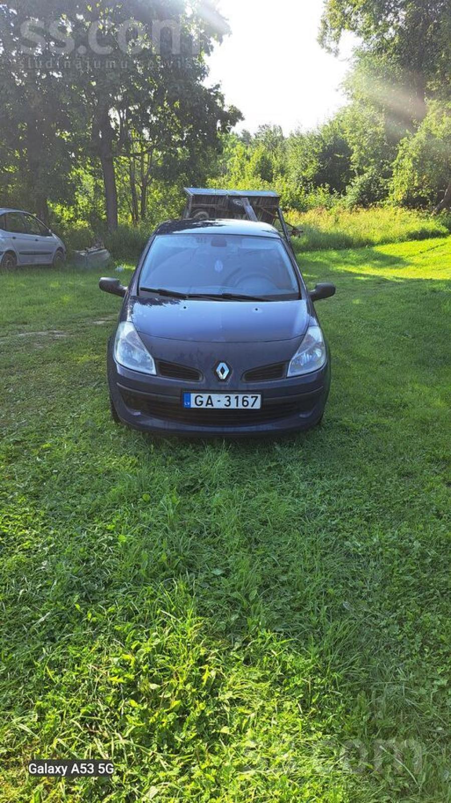 Zils Renault Clio 2006 Talsi, ar dzinēja tilpumu 1.50 L un nobraukumu 278 tūkst. km par 1299 €, foto 5 vietnē AUTOMOTO.COM.LV