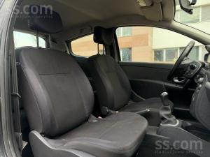Zils Renault Clio 2007 Rīga, ar dzinēja tilpumu 1.10 L un nobraukumu 0 tūkst. km par 2300 €, foto 6 vietnē AUTOMOTO.COM.LV