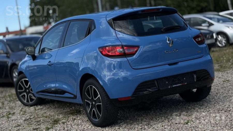 Zils Renault Clio 2014 Jelgava, ar dzinēja tilpumu 0.90 L un nobraukumu 175 tūkst. km par 5490 €, foto 5 vietnē AUTOMOTO.COM.LV