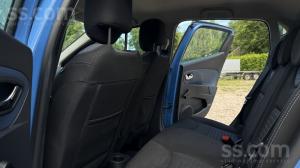 Zils Renault Clio 2014 Jelgava, ar dzinēja tilpumu 0.90 L un nobraukumu 175 tūkst. km par 5490 €, foto 11 vietnē AUTOMOTO.COM.LV