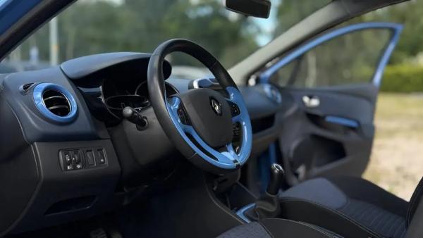 Zils Renault Clio 2014 Jelgava, ar dzinēja tilpumu 0.90 L un nobraukumu 175 tūkst. km par 5490 €, foto 7 vietnē AUTOMOTO.COM.LV