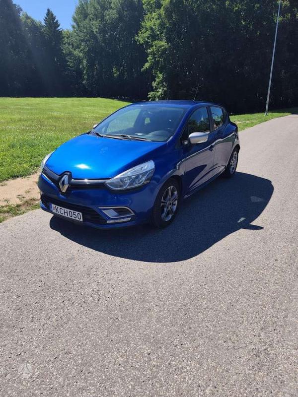 Zils Renault Clio 2017 Kauņa, ar dzinēja tilpumu 1.46 L un nobraukumu 195 tūkst. km par 3800 €, foto 1 vietnē AUTOMOTO.COM.LV