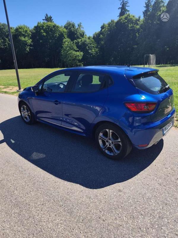 Zils Renault Clio 2017 Kauņa, ar dzinēja tilpumu 1.46 L un nobraukumu 195 tūkst. km par 3800 €, foto 4 vietnē AUTOMOTO.COM.LV