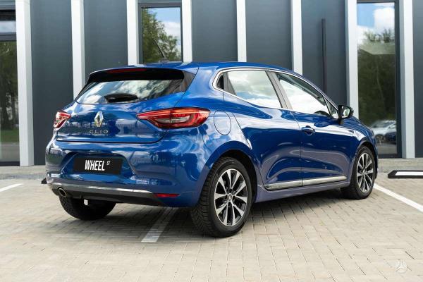 Blue Renault Clio 2021 in Vilnius, with an engine capacity of 1.46 L and mileage of 148 thousand km for 8490 €, photo 5 on AUTOMOTO.COM.LV